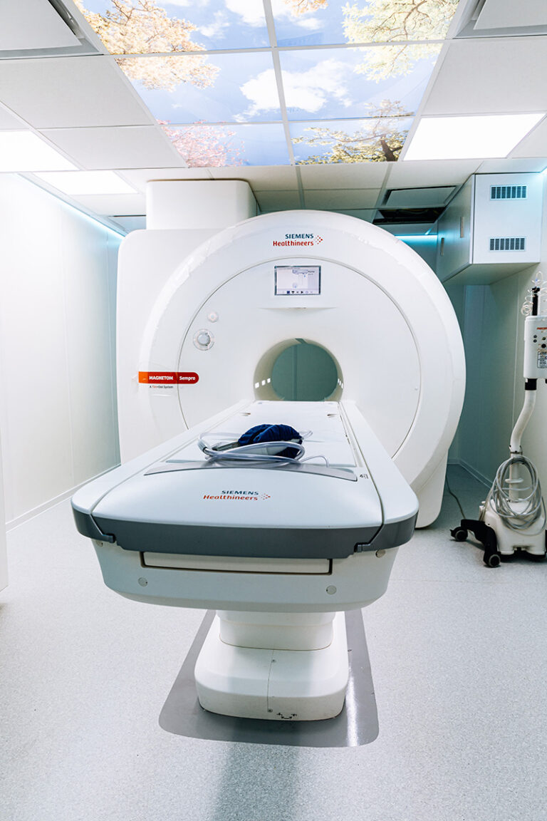 Centro de diagnóstico por Imagen en Loja en el Hospital Clínica San ...